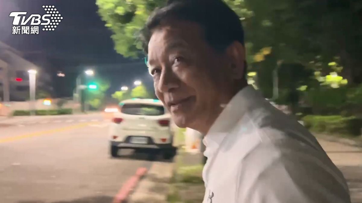 涉光電弊案！台南前議長郭信良、三地集團鍾嘉村 各200萬交保│TVBS新聞網