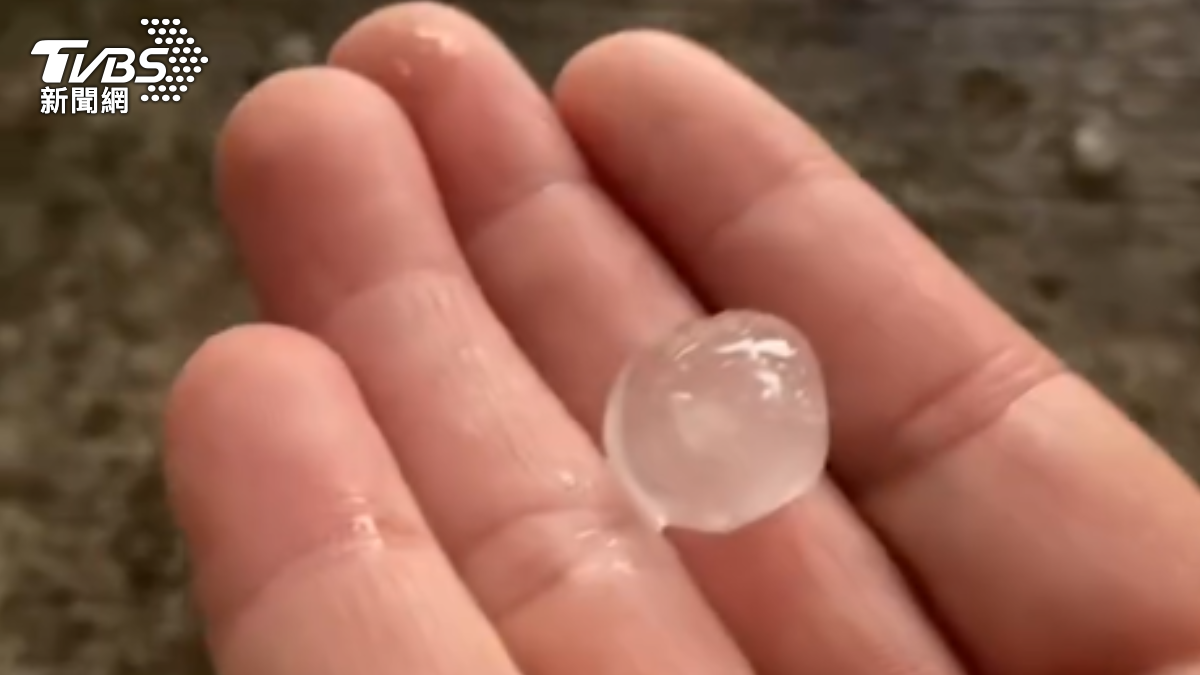 午後天氣變臉！台中石岡下2cm冰雹 合歡山降「小白球」│TVBS新聞網