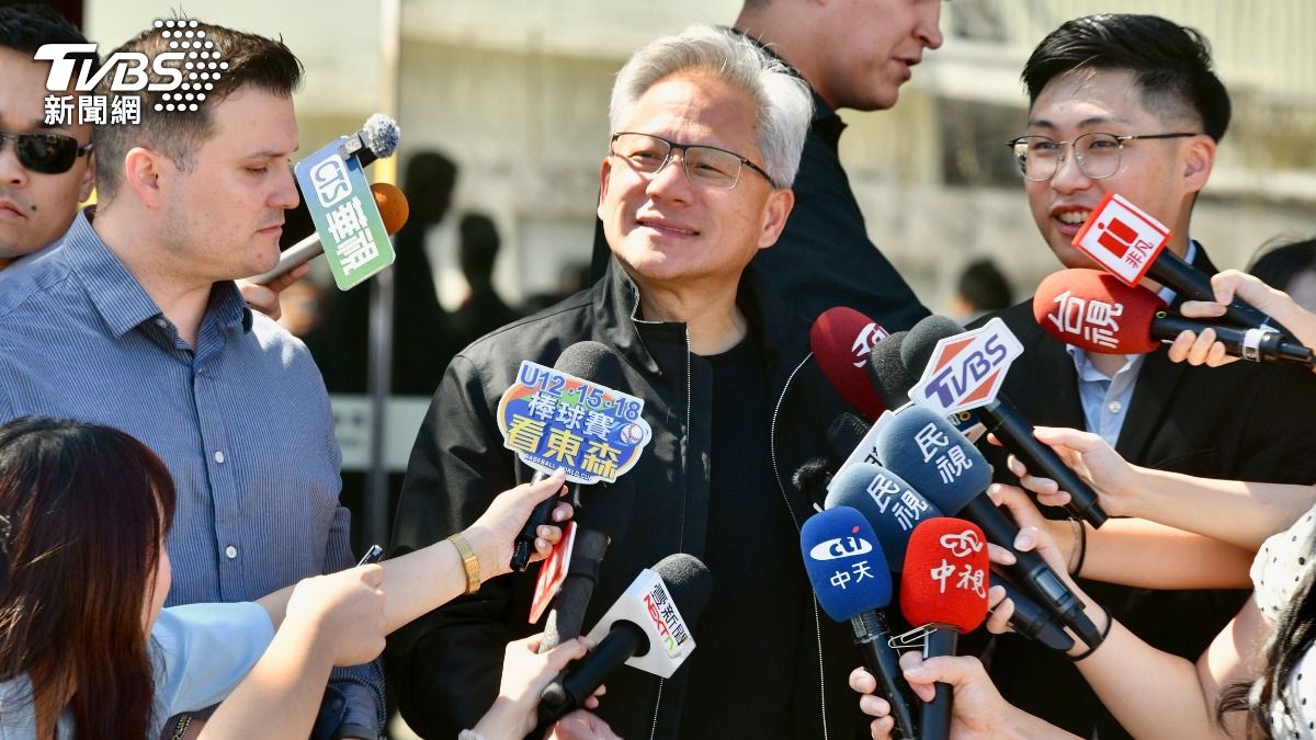 黃仁勳快閃台灣！「核電、H20晶片」全都說 重點一次看│TVBS新聞網