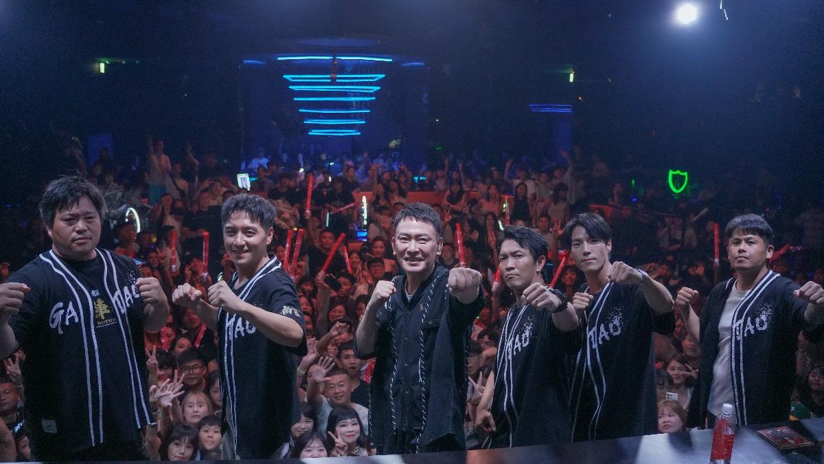 《角頭－鬥陣欸》霸氣登頂！上映4天衝7720萬 刷新10年國片紀錄│TVBS新聞網