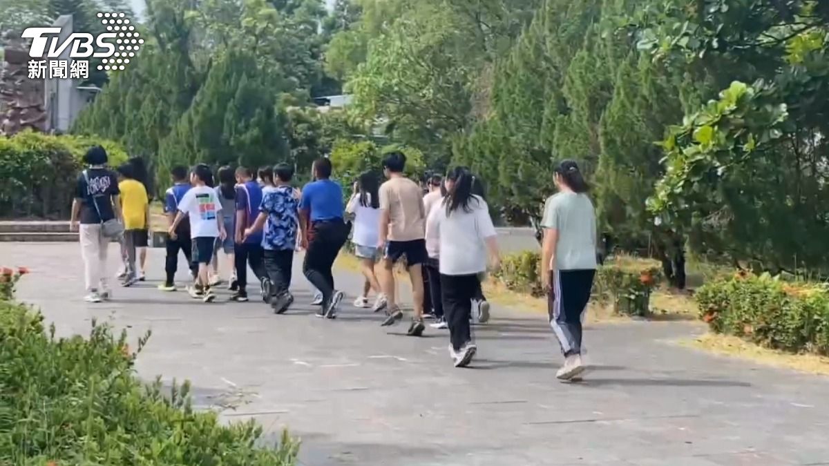 少子化衝擊！苗裁併小校補助萬元交通費 花蓮缺18名教師│TVBS新聞網