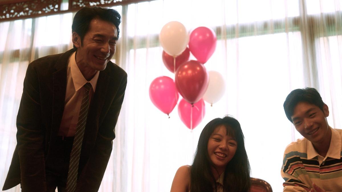 《進行曲》全台破500萬！ 黃薇渟、馬志翔父女重逢被吐嘈：在發抖│TVBS新聞網