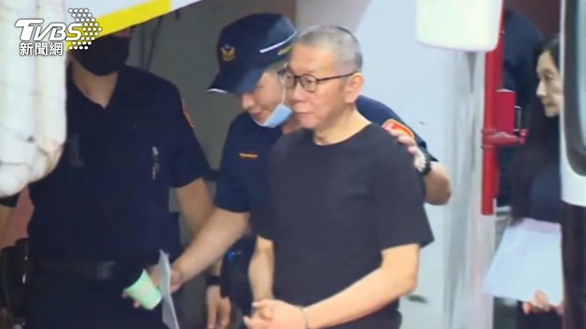 為黨魁鋪路？ 昔嗆禁不起檢驗 郝龍斌援柯文哲│TVBS新聞網