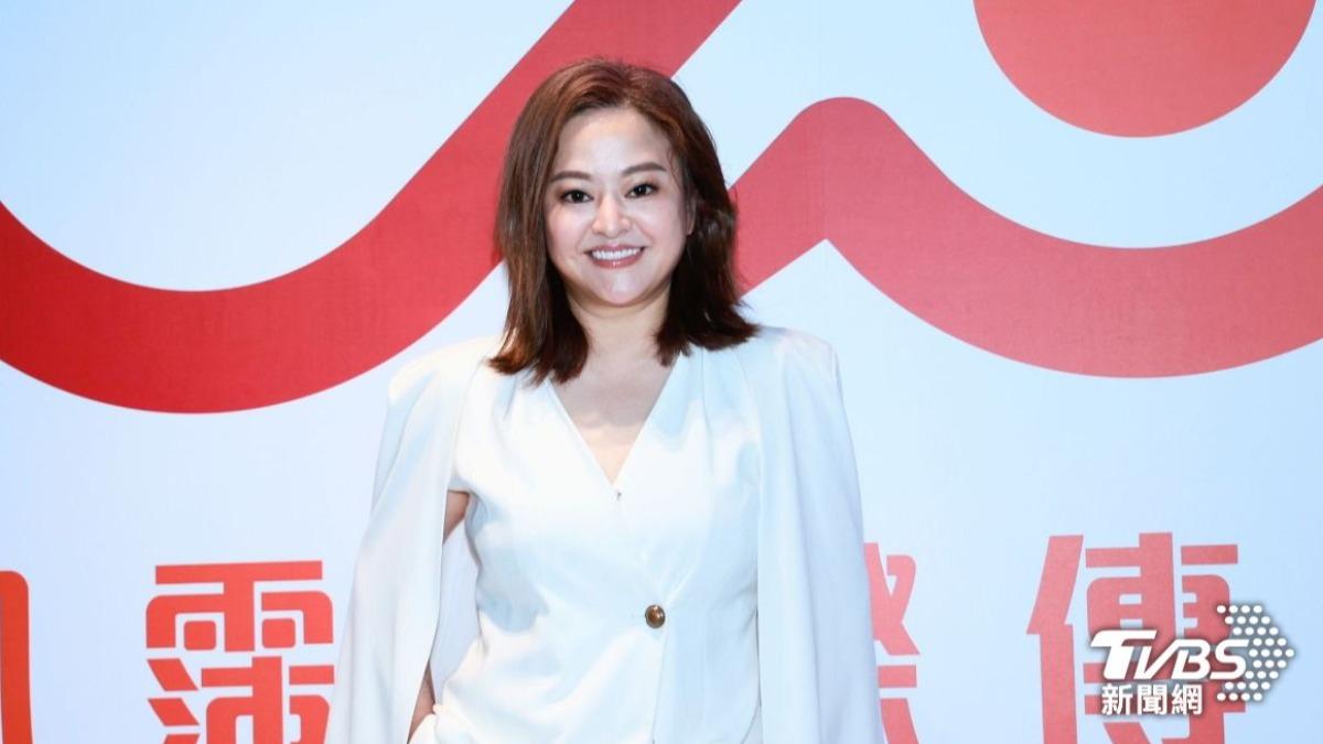 何嘉文腰痛按摩師「一句話」救命！就醫驚罹腎炎：差點就洗腎│TVBS新聞網