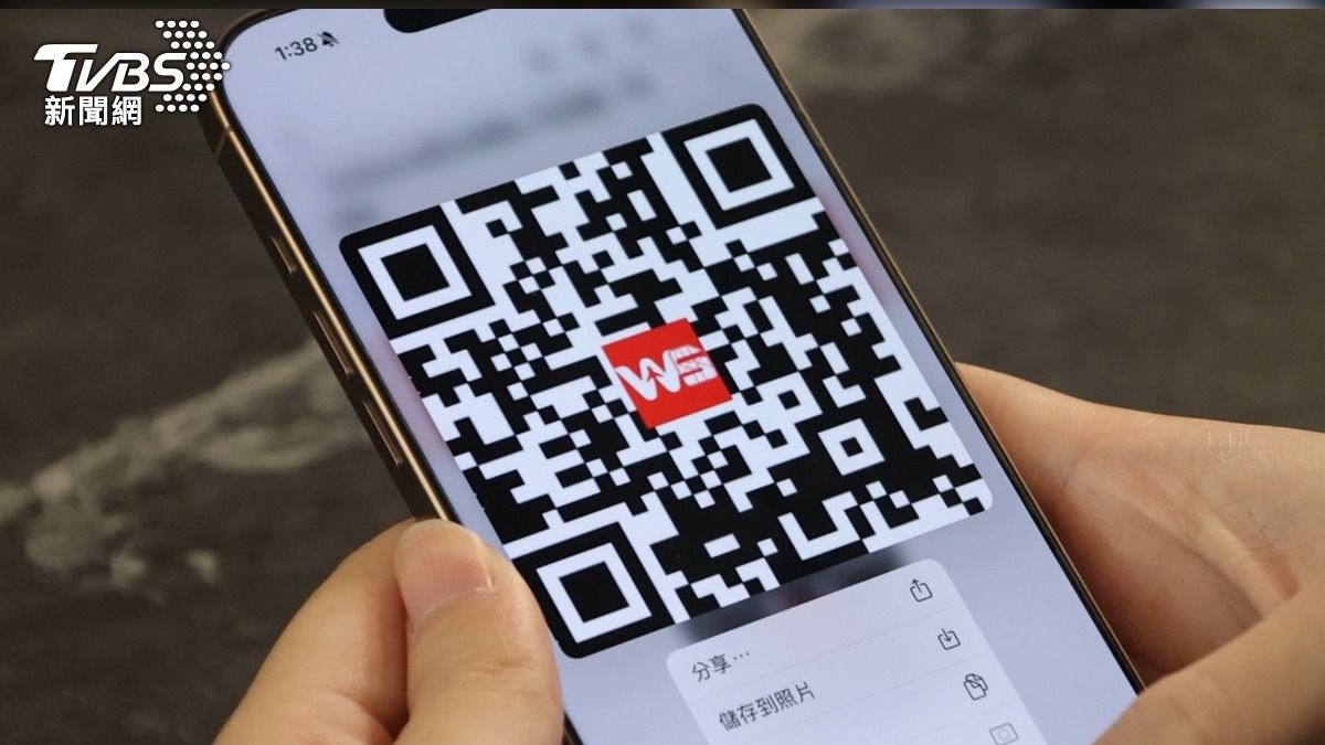 eSIM夯翻！出國網路「掃QR即上」 專家揭關鍵隱憂│TVBS新聞網