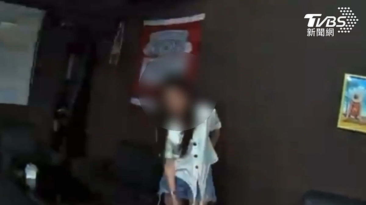 女店員拒絕出場！ 男醉客持辣椒水大鬧酒吧 遭酒瓶KO│TVBS新聞網