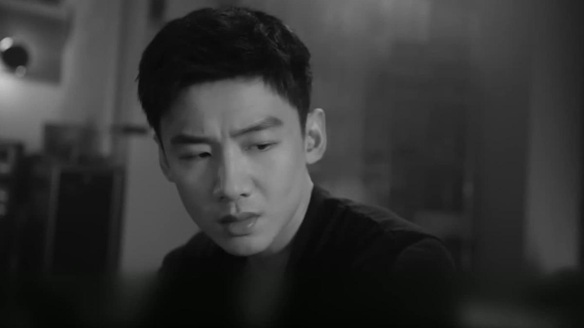 《不眠日》開播！白敬亭化身帥氣阿sir 講粵語卻「凸槌」粉絲笑翻│TVBS新聞網