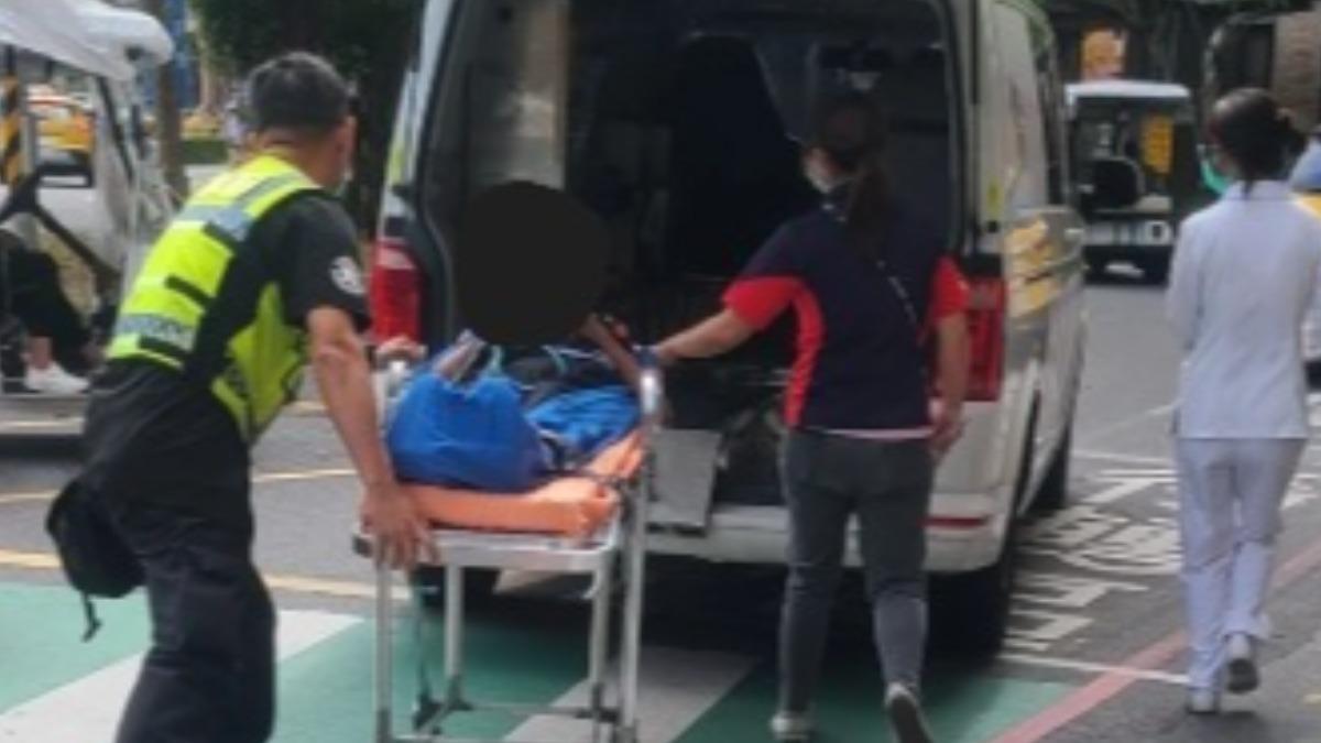 與死神爭分奪秒！男子癲癇倒地 醫護啟動「廣播999」│TVBS新聞網