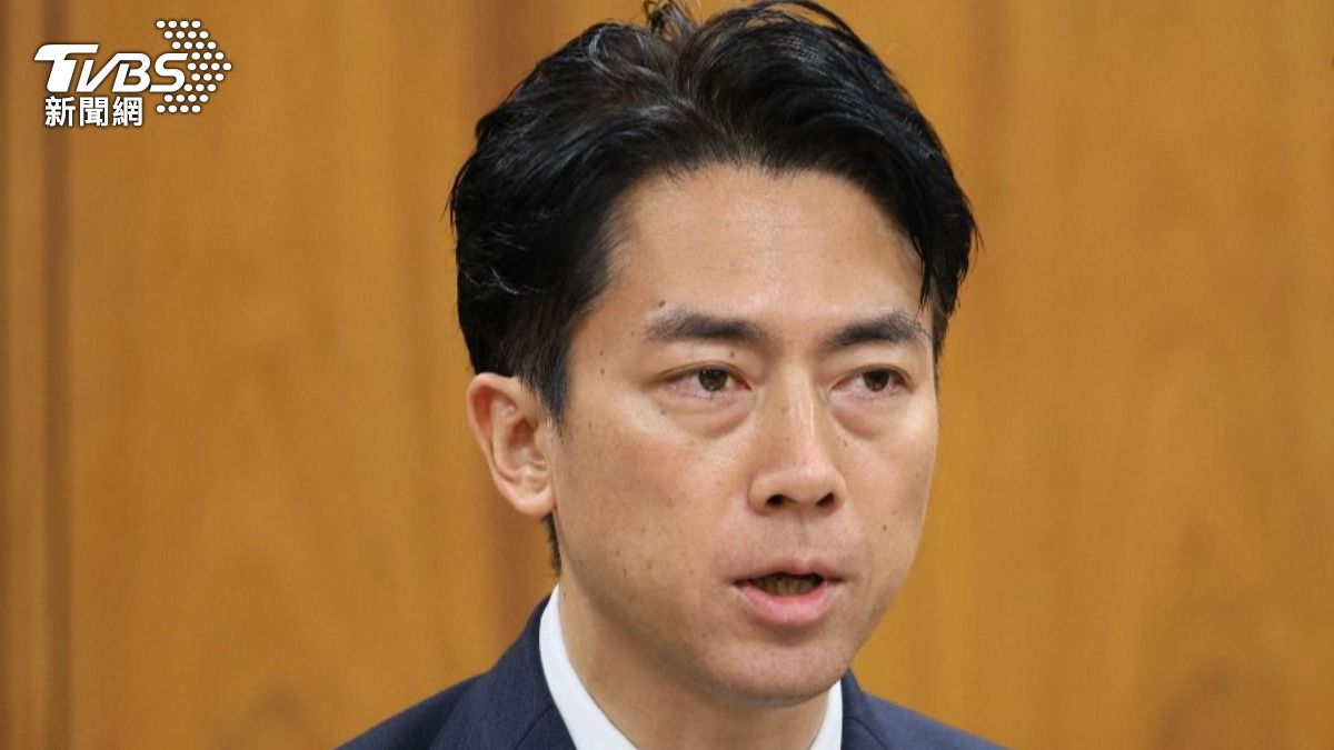 你是詐欺犯？小泉進次郎參選自民黨總裁 連兩年遇記者挑釁│TVBS新聞網