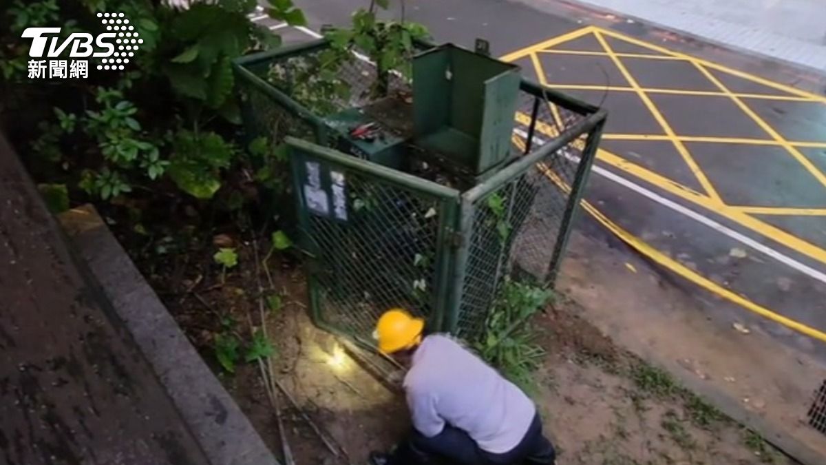 AIT旁變電箱爆炸「釀停電」 台電到場檢修│TVBS新聞網