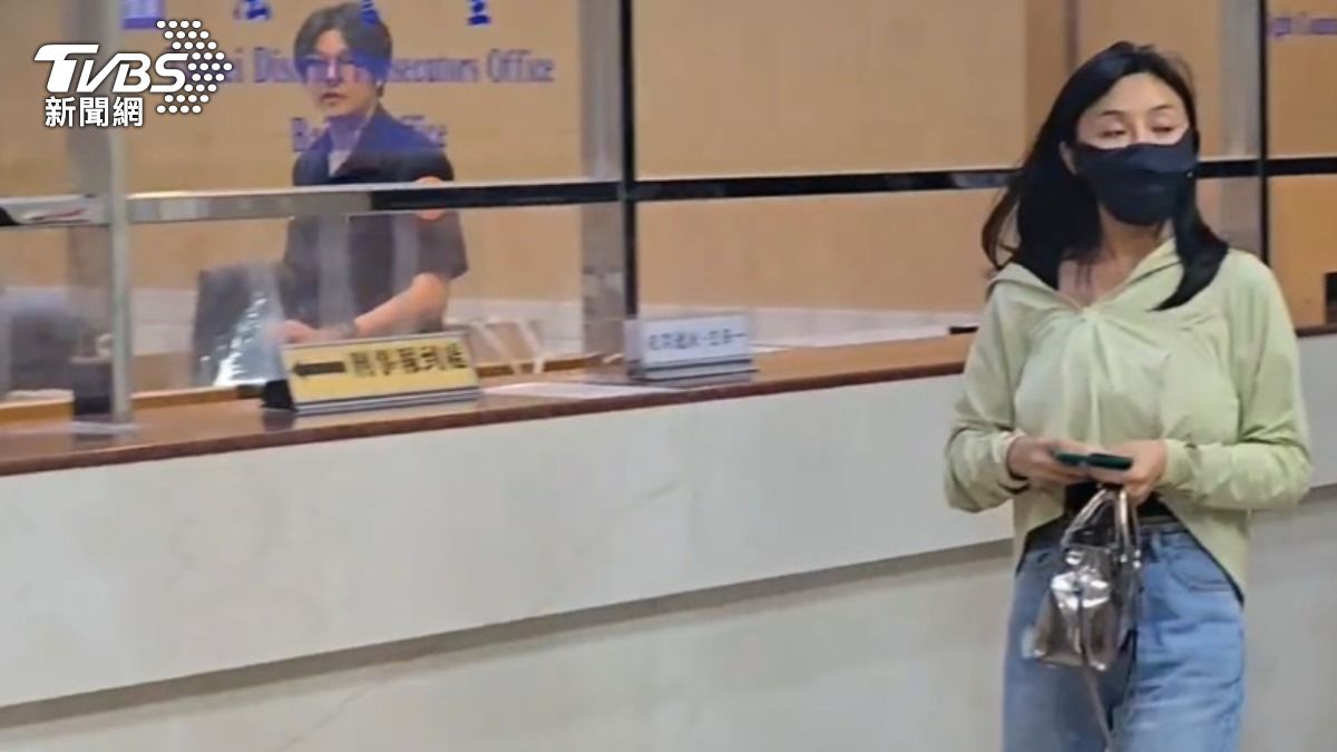 台版地面師案外案！新店戶政人員收賄逾百萬 偷查個資遭收押│TVBS新聞網