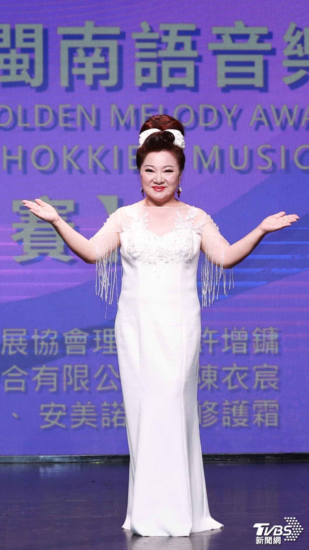 白冰冰出手挺花蓮！低調避談捐款「不比金額」 佩服90歲鏟子超人│TVBS新聞網