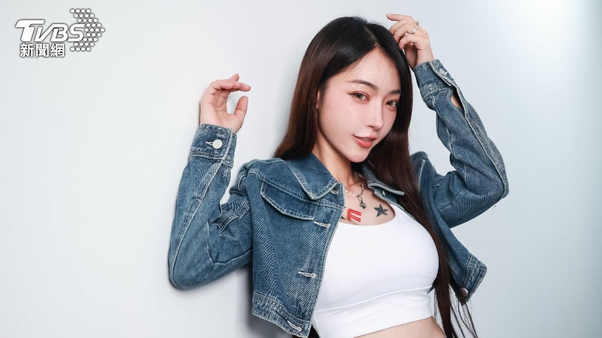 JKF女郎大尺度太辣！攝影師拍一半「突起反應」 狂收鳥照驚：有點小│TVBS新聞網