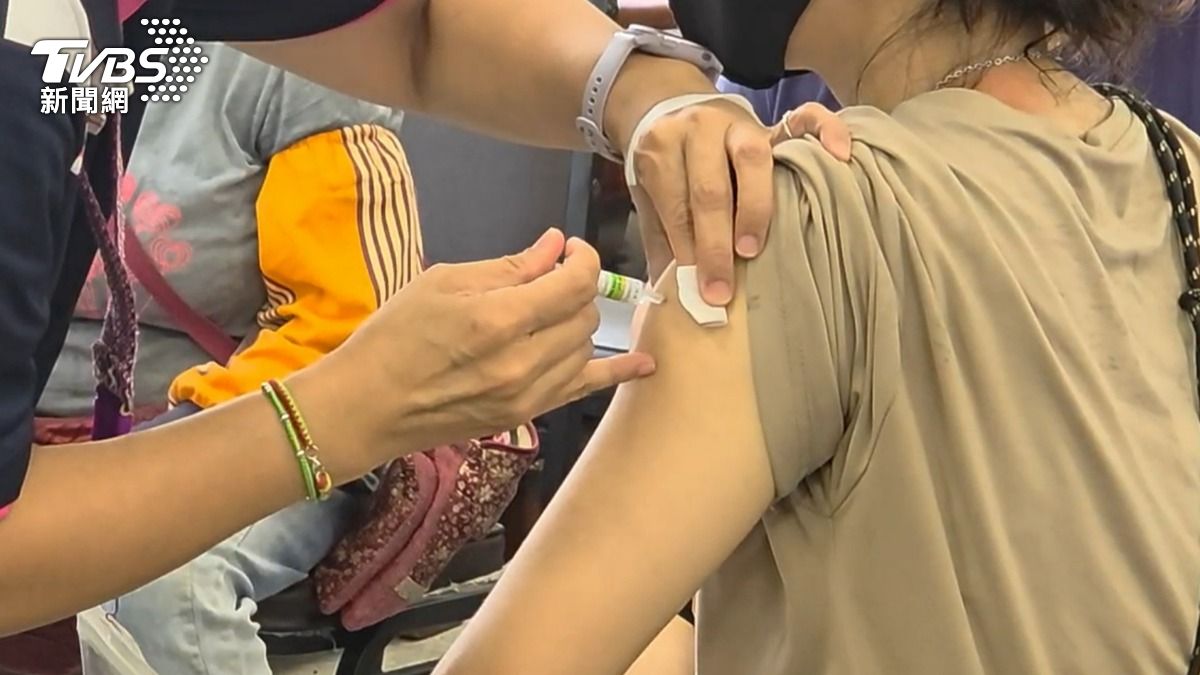 流感高峰來臨！疫苗開打 首批對象、三價與四價一次看懂│TVBS新聞網