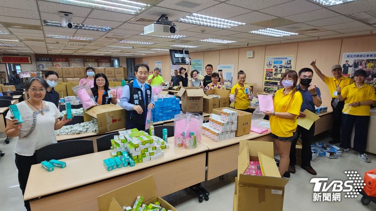 災區鄉親別怕！新北藥師馳援花蓮 護你包送上第一線 │TVBS新聞網