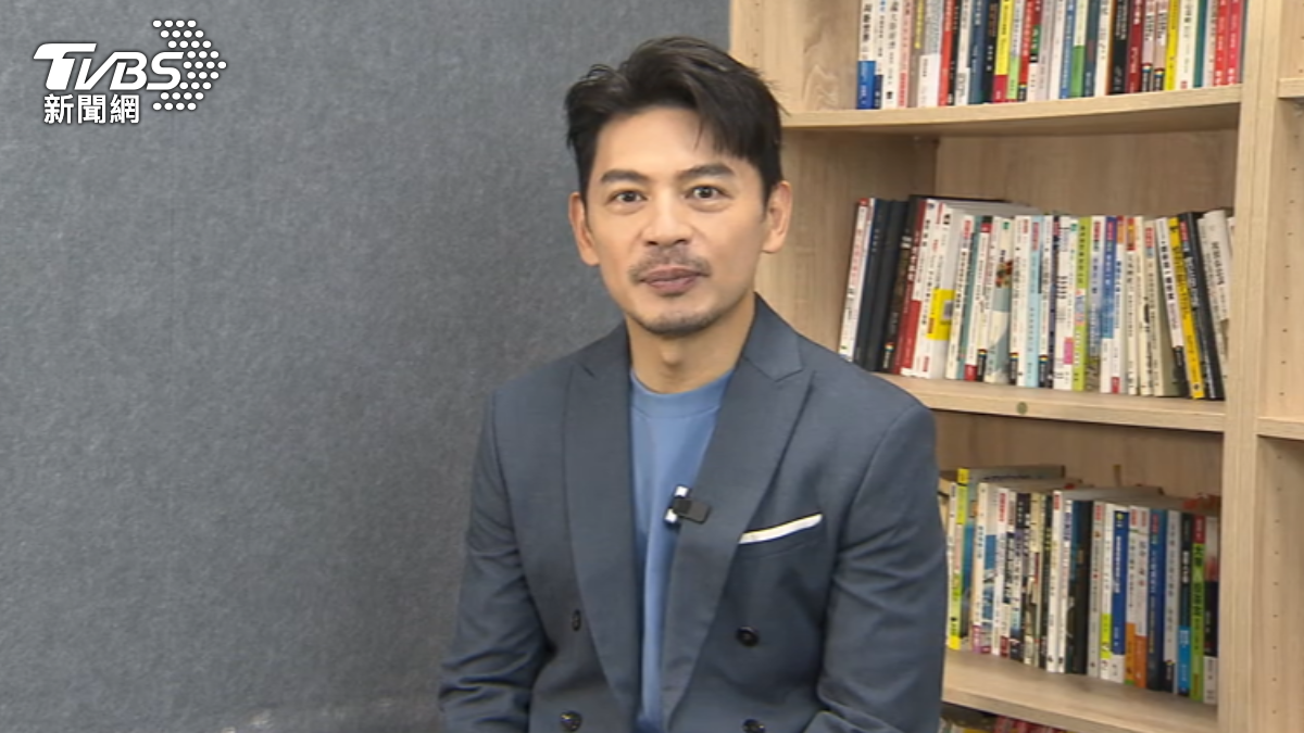 阿Ken「主持+導演」雙入圍金鐘！聞喜訊「正在炸甜甜圈」不敢激動│TVBS新聞網