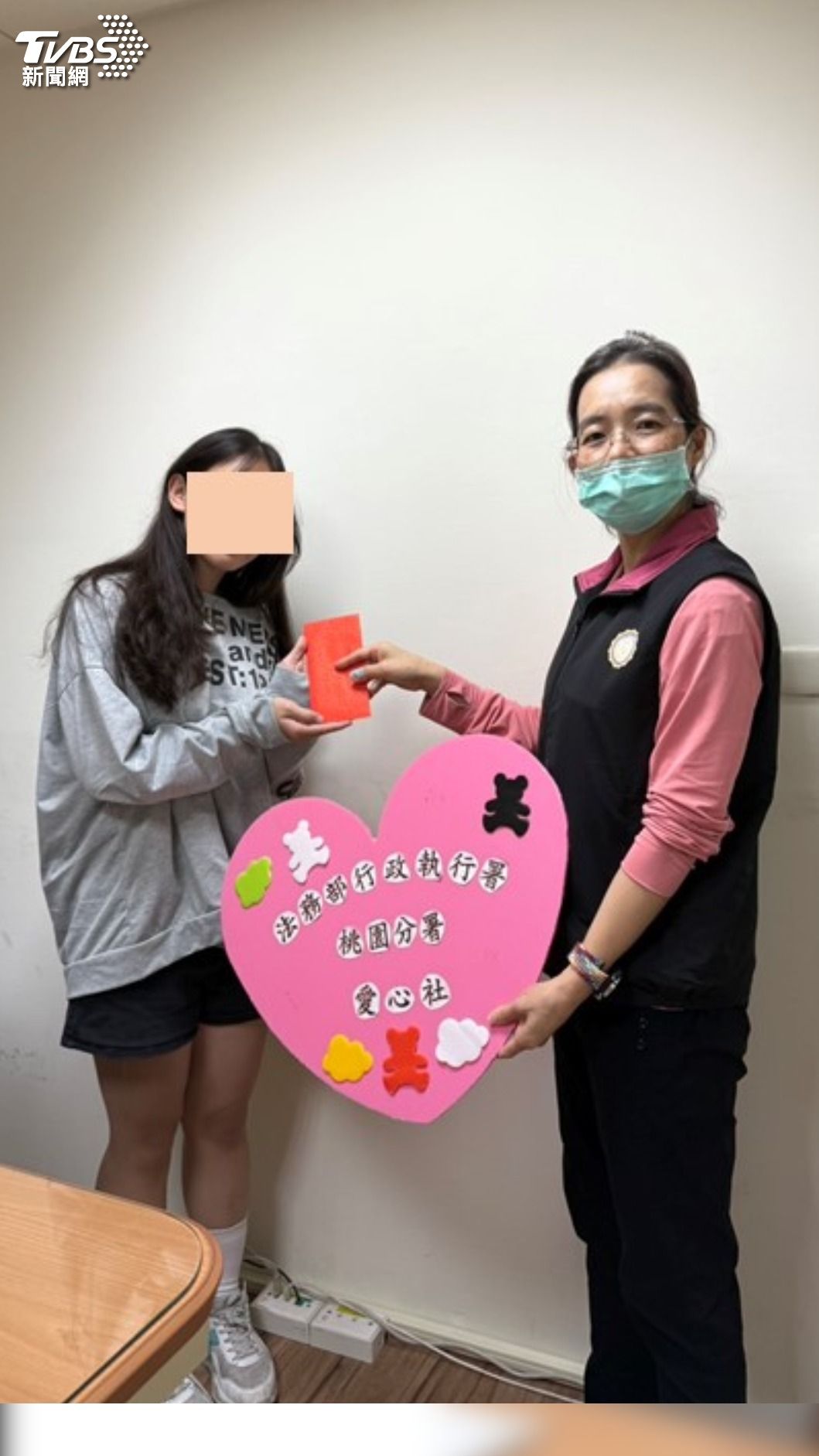 這款母親！母賣房拿錢走人 468萬稅丟給17歲女兒揹│TVBS新聞網