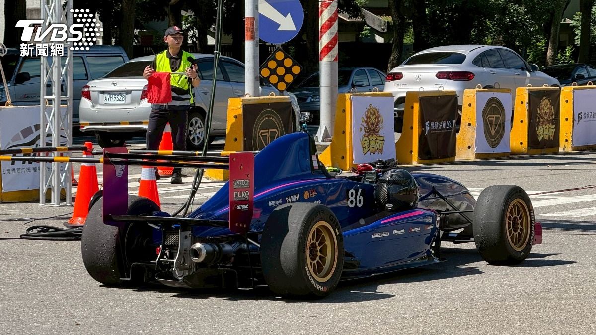 獨／逝世17天前參與賽車節！顏正國消瘦身影曝 車迷不捨│TVBS新聞網