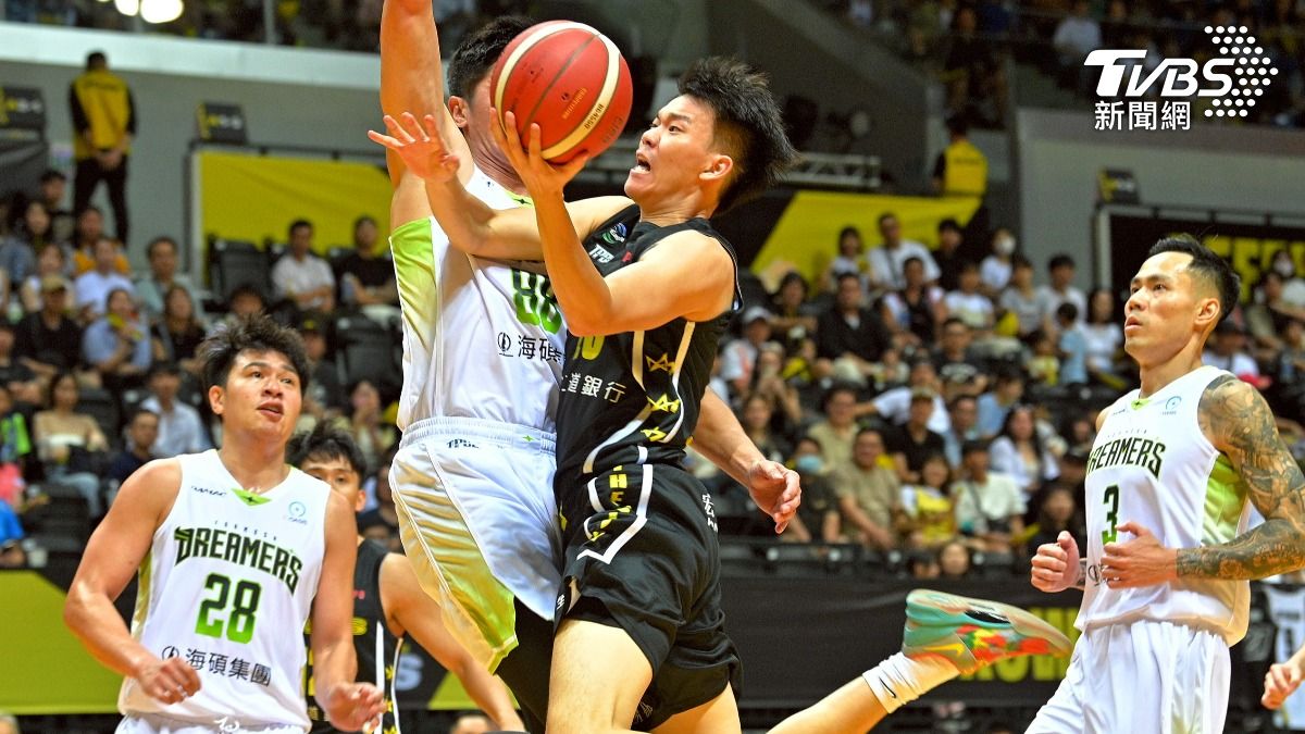 TPBL／新北國王「19分差擊敗夢想家」收2連勝 新星林彥廷、熊祥泰立功│TVBS新聞網