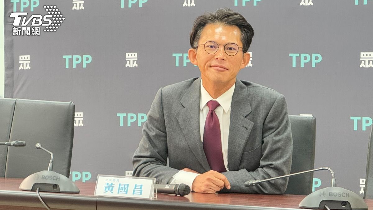 《鏡週刊》再爆養駭客 黃國昌駁：隻字片語編故事「又蠢又壞」│TVBS新聞網