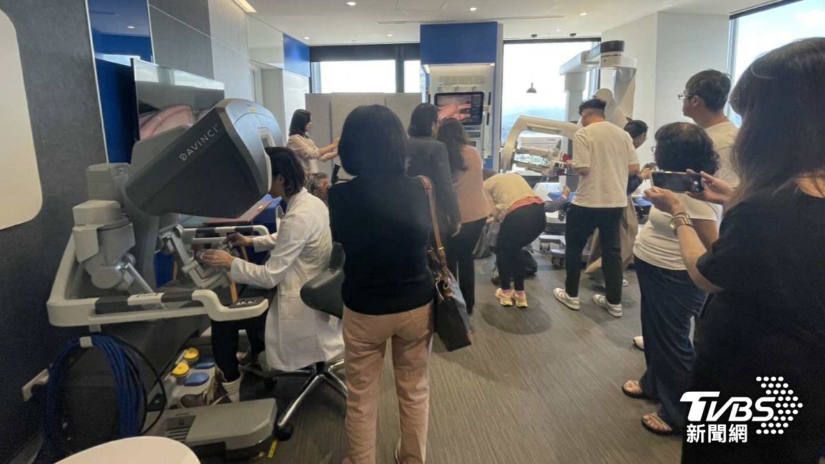 Hidden incisions offer new hope for gynecological patients│TVBS新聞網