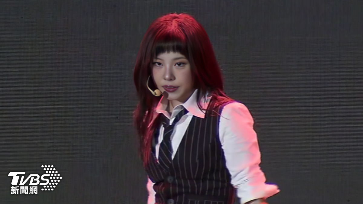 MAMAMOO輝人台北開唱！帥氣西裝「電爆全場」 成員各自接力新活動│TVBS新聞網