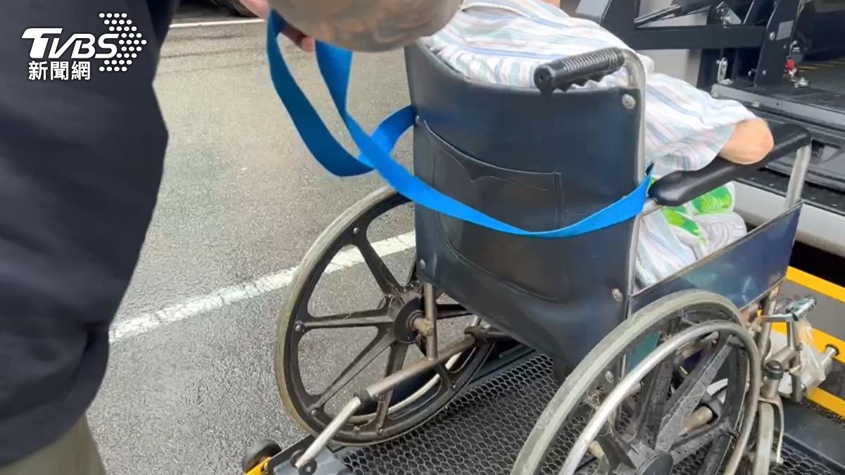 桃園長照有骨董車？車齡竟120年 議員追真相│TVBS新聞網