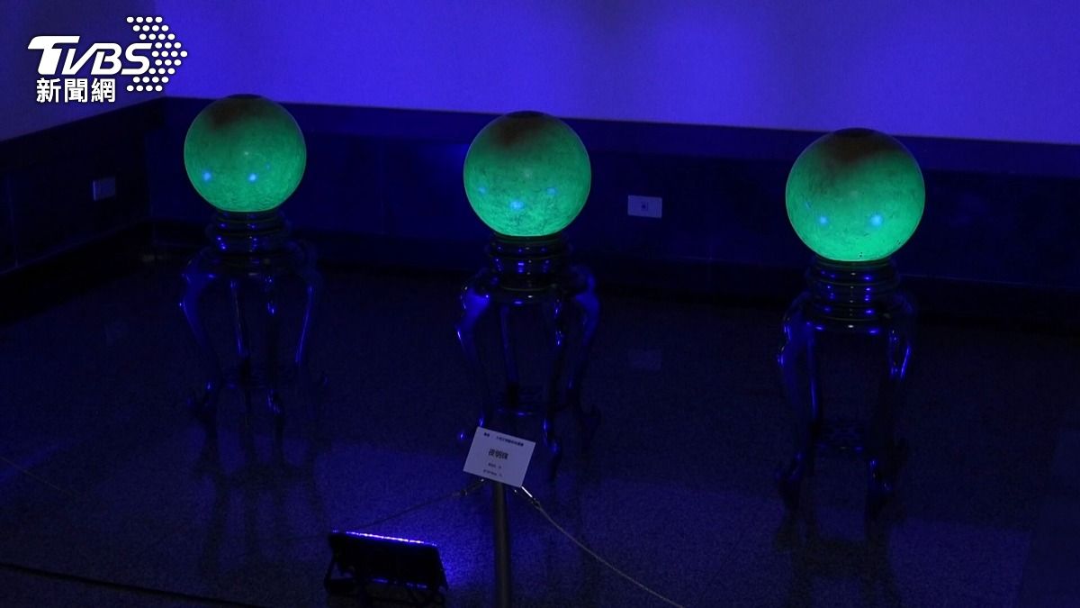 台中港區藝術中心借展「30公分夜光石」底部竟現裂痕 養樂多第三代怒告：上訴到底│TVBS新聞網