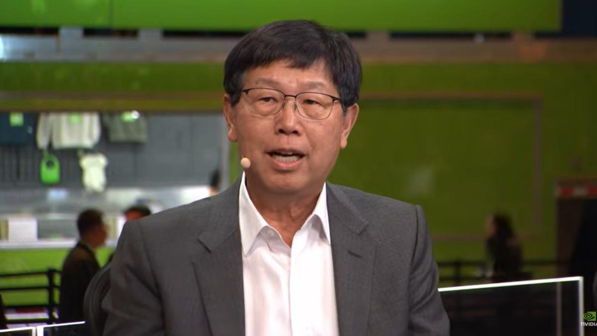 鴻海劉揚偉親征輝達GTC大會 秀GB300在美3大州續擴產│TVBS新聞網