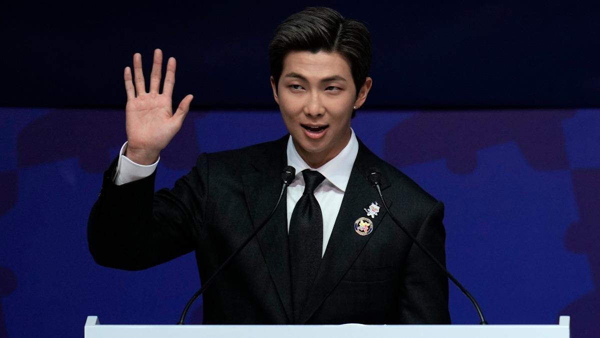 BTS RM寫下新紀錄！登APEC成為「K-pop第一人」全英文演說│TVBS新聞網