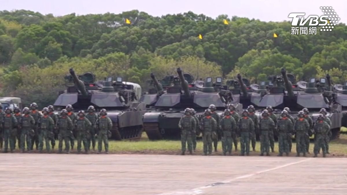 M1A2T戰車營成軍 總統重申「反對一國兩制」│TVBS新聞網