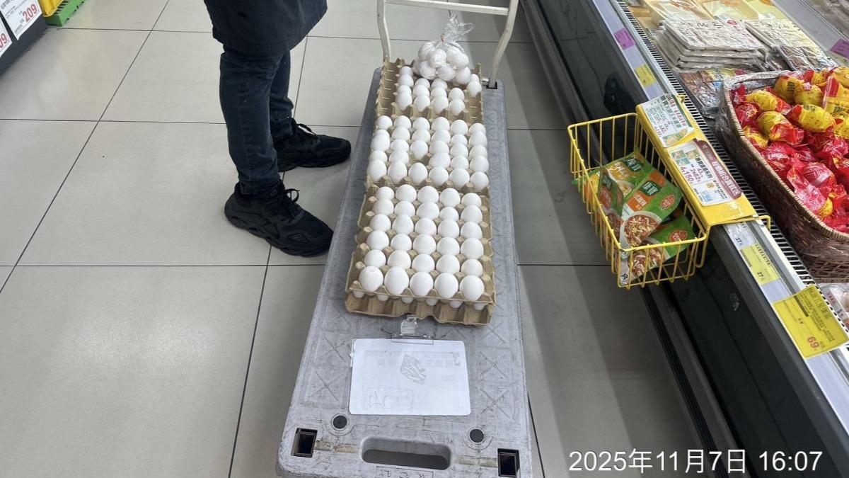 雞蛋驗出芬普尼！新竹2超市進貨1840顆 緊急預防性下架│TVBS新聞網