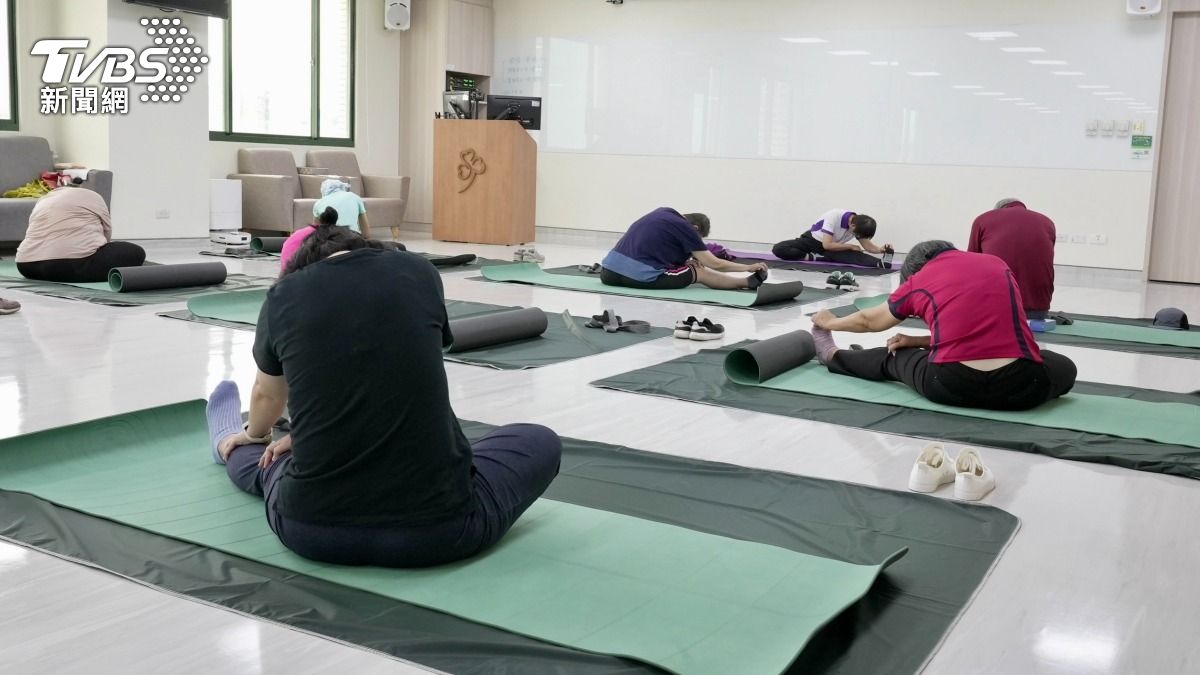 「怎麼睡都不夠」恐非年紀問題 醫揭莫名疲勞6大警訊！│TVBS新聞網