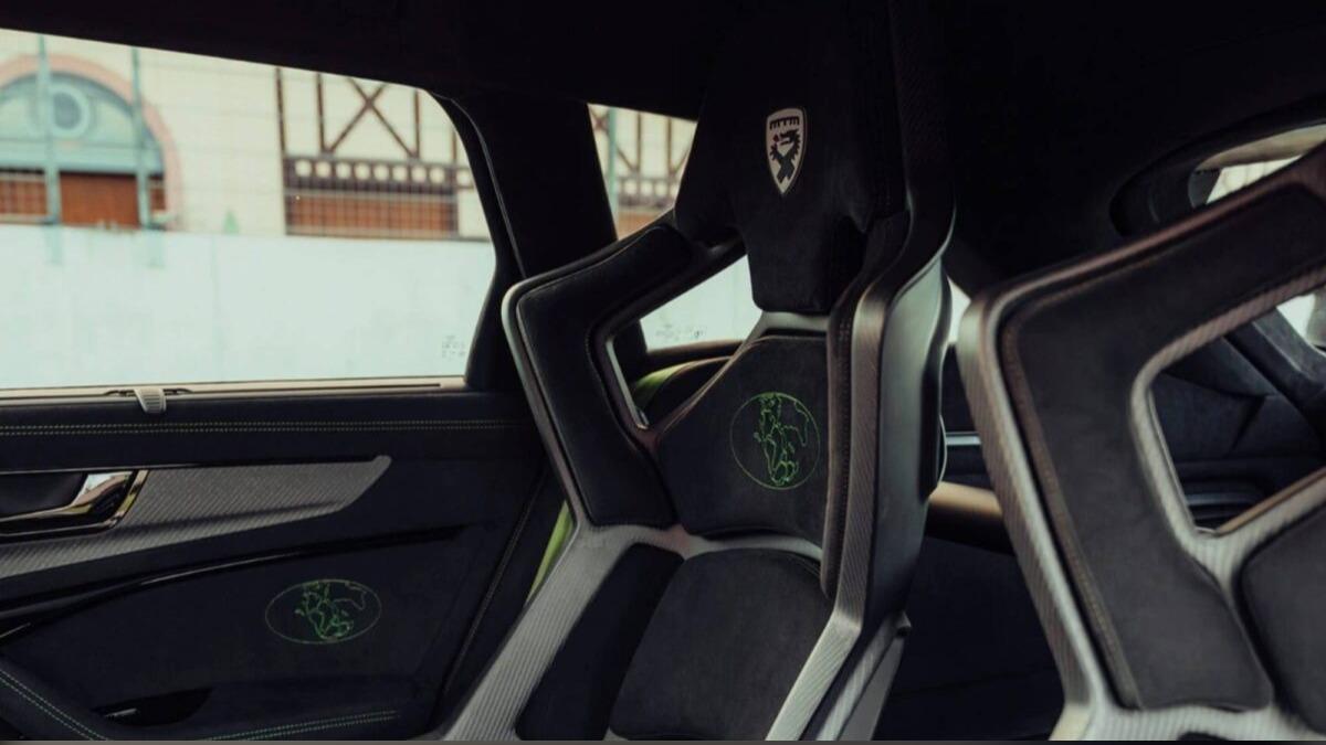 MTM首款全自製！PangaeaGT限量25台 碳纖維挑戰百萬超跑│TVBS新聞網