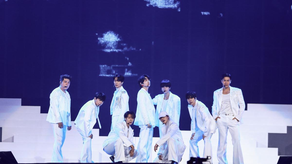 直擊／SJ大巨蛋終場仍嗨翻！厲旭祭「土味情話」 嘴甜撩粉：在我心裡一直跳│TVBS新聞網