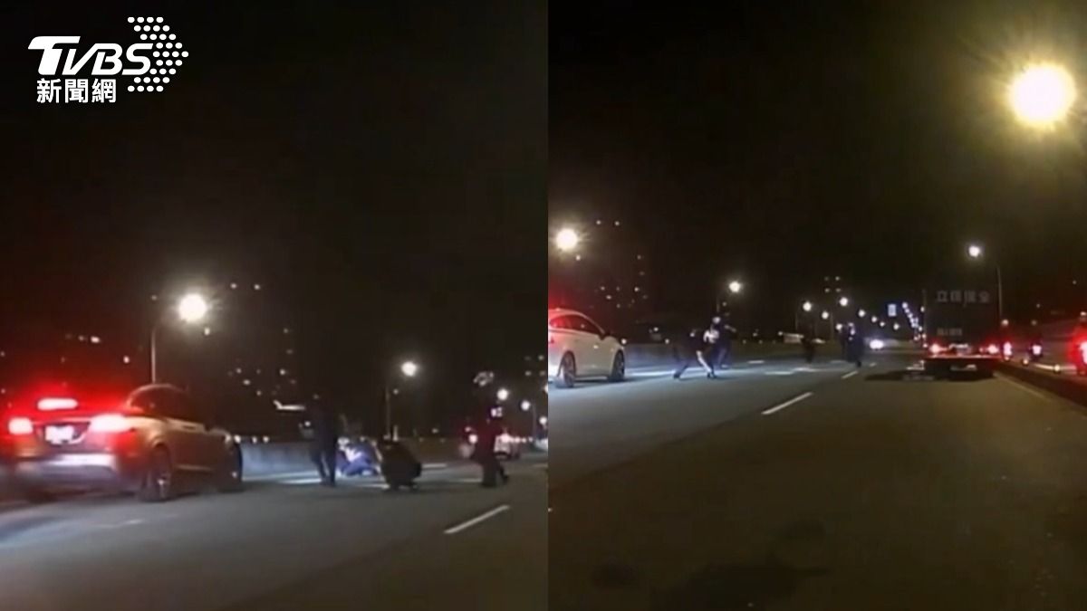 新北運鈔車馬路掉錢！警浮洲橋「撿錢」1小時 罕見畫面曝│TVBS新聞網