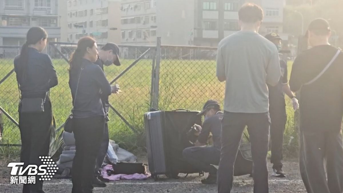 高雄詭異命案！男CALL女友兒喊「你媽死了」 女屍仰躺試駕車後座│TVBS新聞網