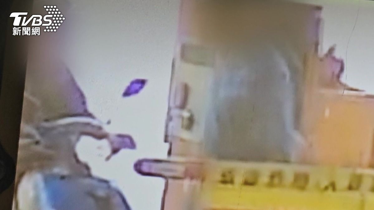 控停車場「沒掉票卡」還索賠！ 業者駁斥 竟遭查無登記證│TVBS新聞網