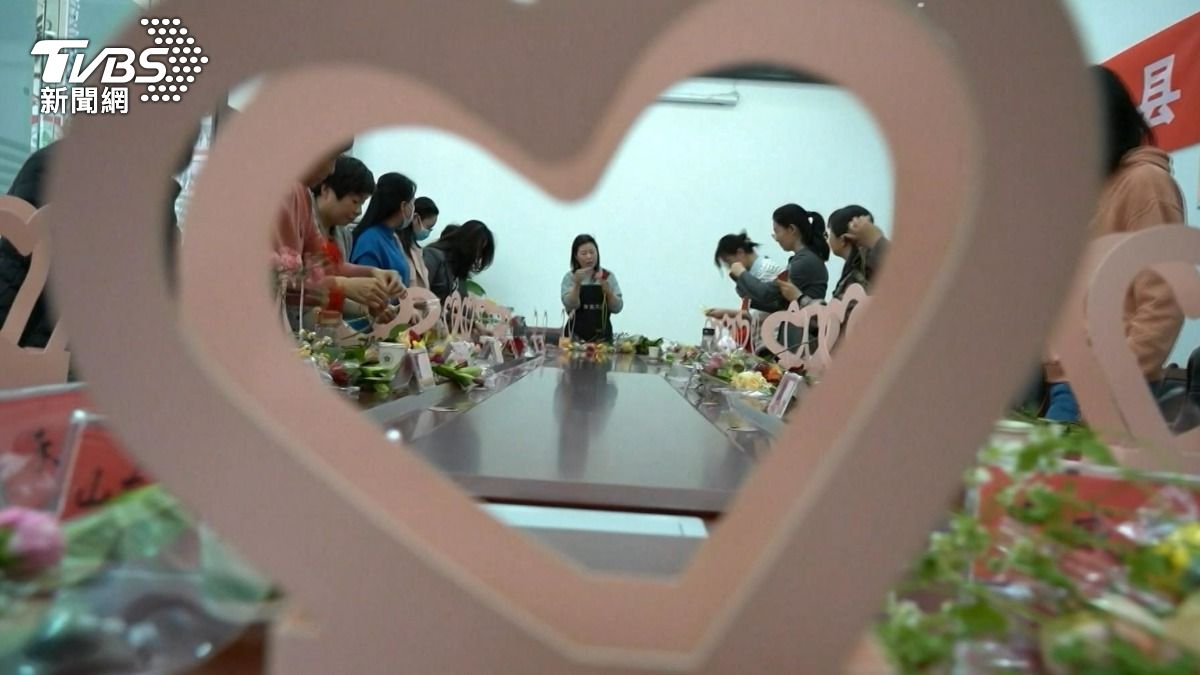 相親女爭搶1男「比例達1：43」！一線城市女性「不婚原因」曝│TVBS新聞網