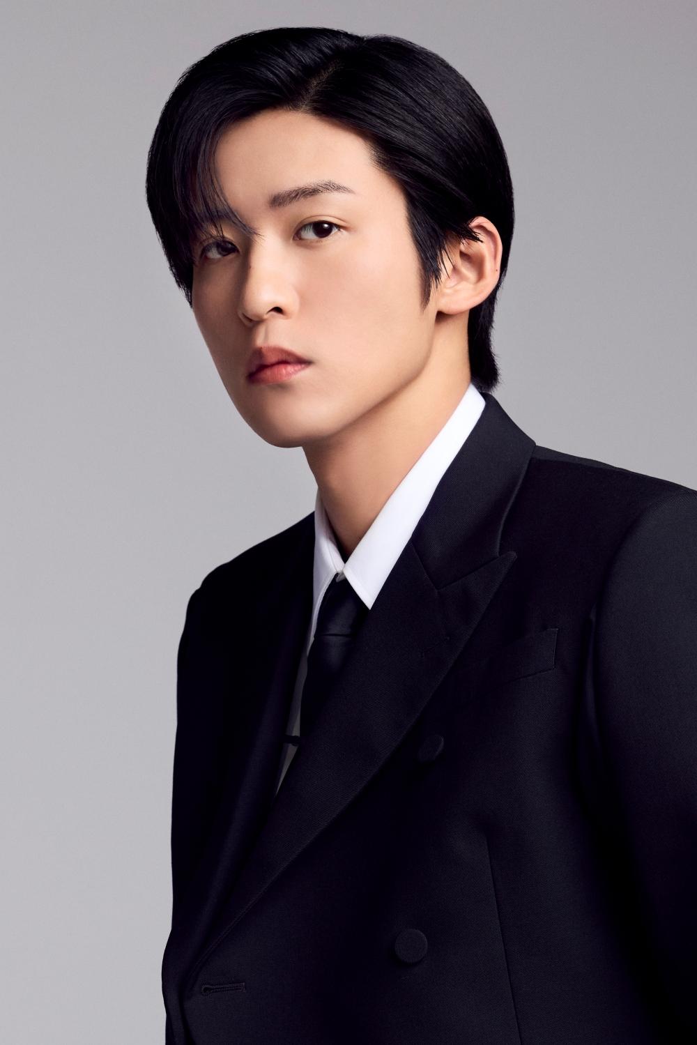 全網傻眼！她全裸參戰Snow Man演唱會 上網自爆想跟目黑蓮結婚│TVBS新聞網