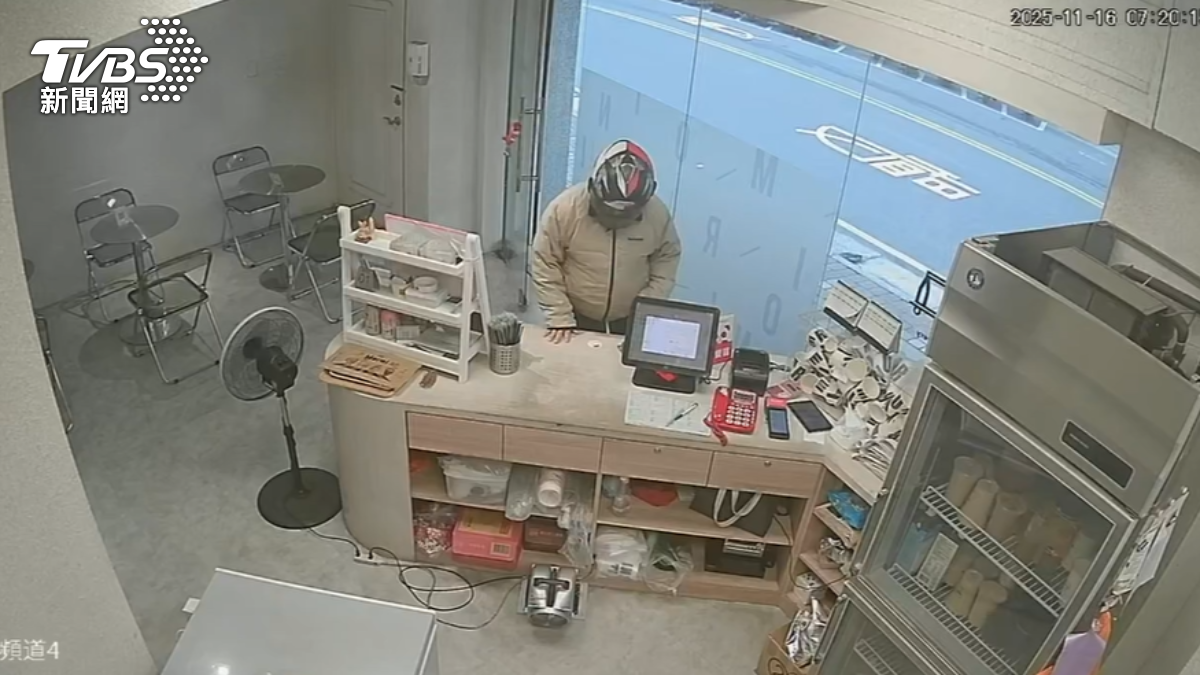 24小時內奪2命！基隆外送員遇坑洞自摔 女騎士撞圍欄喪命│TVBS新聞網