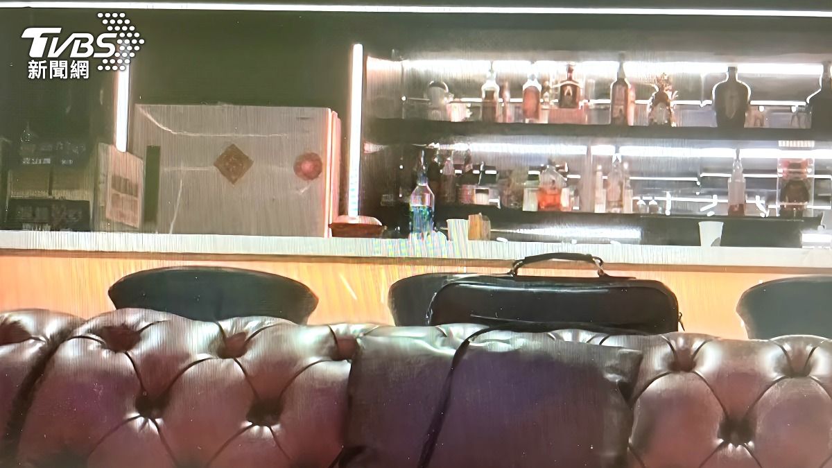 老婆小三搶伺候！南台洗錢傳奇「鴨哥」獄中如皇帝還遠端洗錢50億│TVBS新聞網