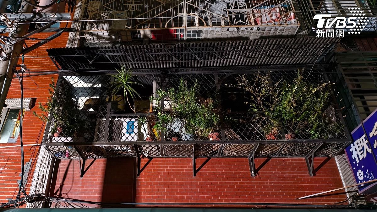 癌末男遭羈押！拘留室包尿布「吐沫暴斃」 離奇解剖結果曝│TVBS新聞網