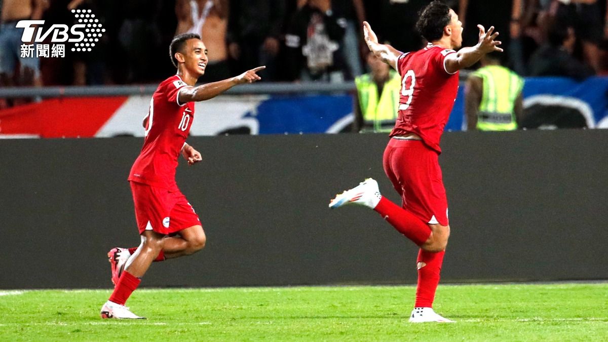 嘲笑香港球隊球迷「像白癡」 新加坡部長遭炎上道歉│TVBS新聞網