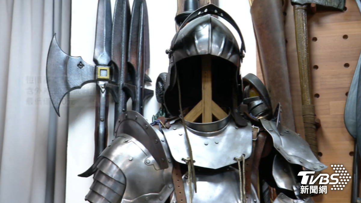 LARP實境角色扮演！ 逾200名「武士、十字軍」現公園│TVBS新聞網