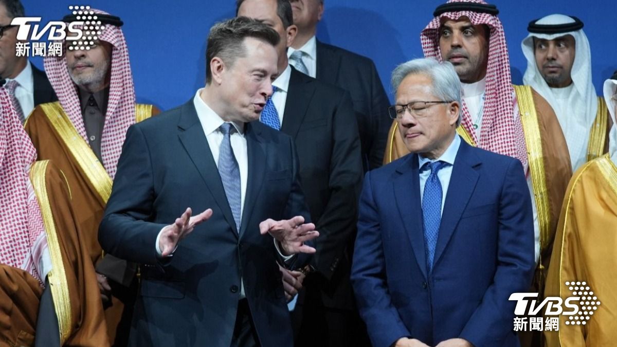 輝達救股市！財報亮眼 駁AI泡沫 馬斯克預言脫貧靠AI│TVBS新聞網