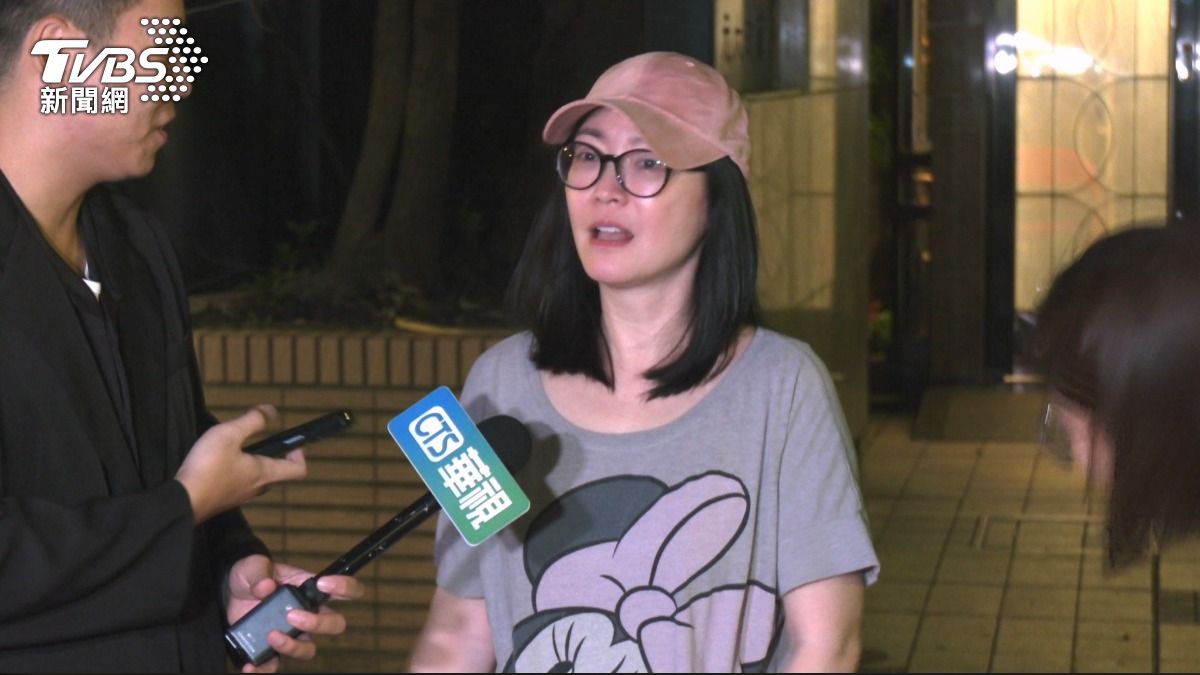 藝人帶走一顆蛋引火爆爭議！「被當小偷」怒給一星│TVBS新聞網