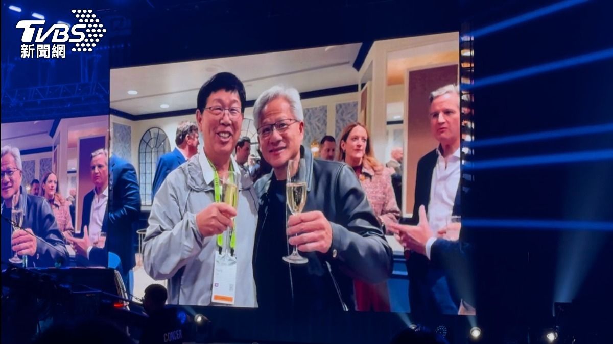 鴻海科技日／最大獎公布了 Day2將抽黃仁勳親簽RTX顯卡│TVBS新聞網