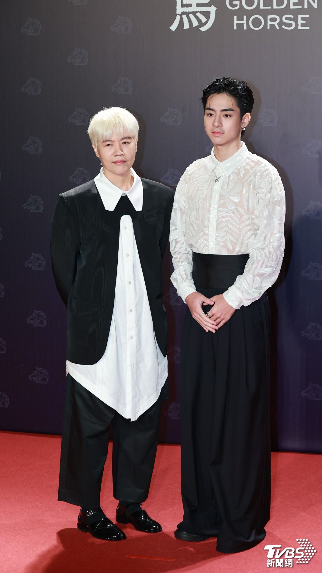 金馬62／劉敬透膚裝搶「紅毯第一帥」！ 向導演告白：我愛妳│TVBS新聞網