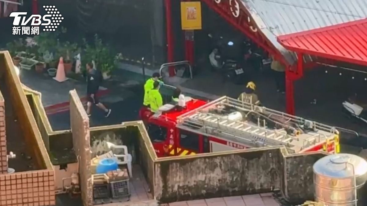 快訊／基隆調和街萬安堂疑氣爆 1男「臟器外露」送醫│TVBS新聞網